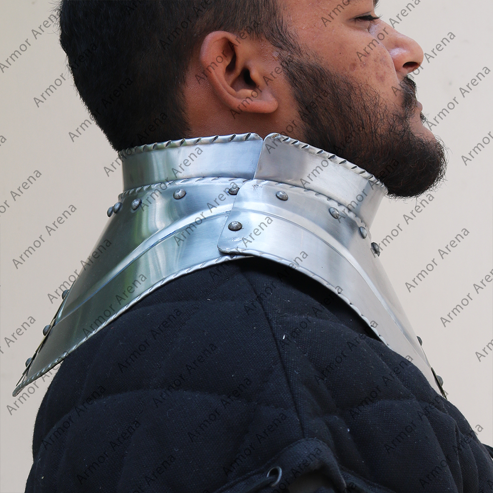 Medieval King Gorget Ver.2